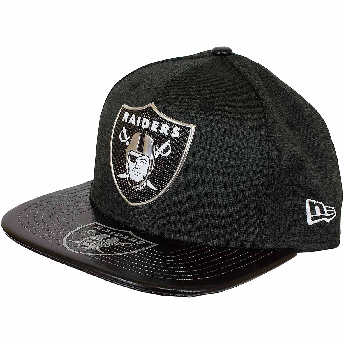 New Era 9Fifty Snapback Cap NFL17 OnStage Oakland Raiders schwarz ...